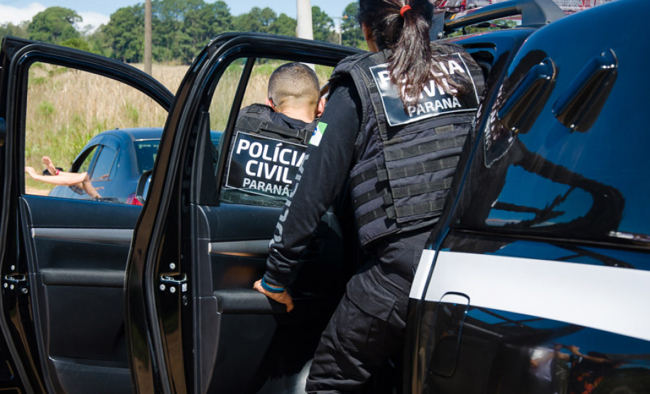 Pcpr Prende 11 Pessoas Ligadas A Roubos De Caminhonetes No Oeste Do